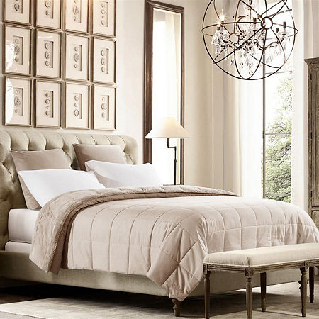 Click here for Wesley Mancini Cozy Reversible Jacquard Blanket prices