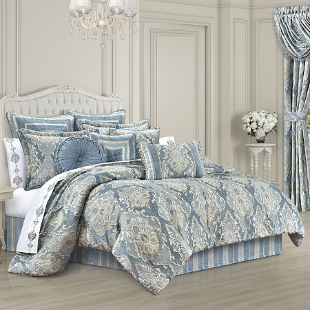Click here for J Queen New York Celtic 4-Pc. Comforter Set  King... prices