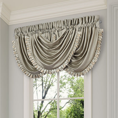 Click here for J Queen New York Piazza Window Collection prices