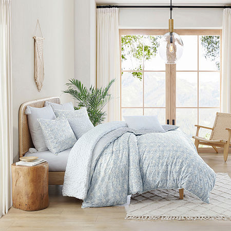 Peri Home Ikat Eyelet 3-Pc. Duvet Cover Set  King - Blue