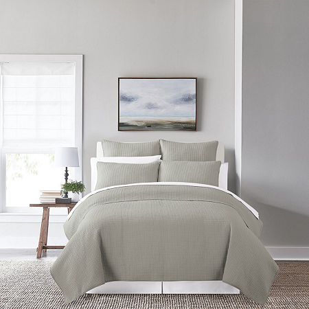 Click here for Home Expressions Geo Stitch Quilt  One Size  Gray prices