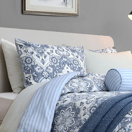 Click here for VIVENDI Medallion 7-pc. Comforter Set  One Size  B... prices