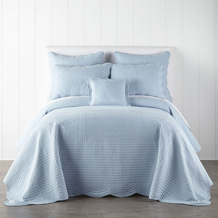 Click here for Hudson & Main Audrey Bedspread  One Size  Blue prices