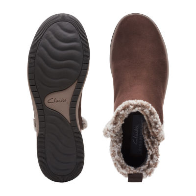 Clarks Womens Breeze Fur Flat Heel Winter Boots, Color: Dark Brown ...