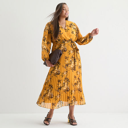 Click here for Studio 1 Womens Plus 3/4 Sleeve Floral Maxi Dress... prices