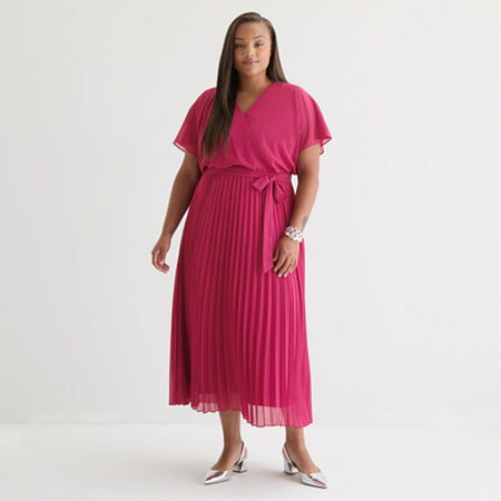 Click here for Sandra Darren Womens Plus Short Sleeve Maxi Dress... prices
