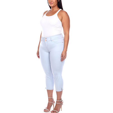 Click here for Plus Size White Mark Capri Jeans prices