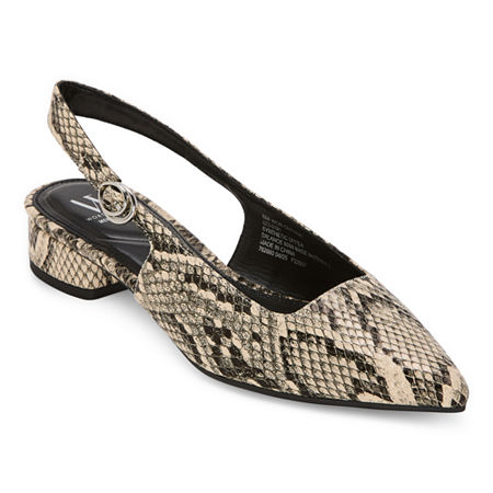Click here for Worthington Cutter Womens Pointed Closed Toe Balle... prices
