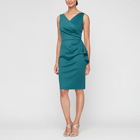 Click here for Atelier Danielle Smoothing And Slimming Collection... prices