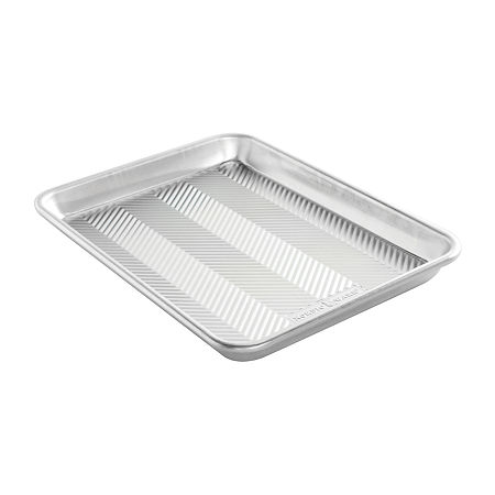 Click here for Nordic Ware Prism Quarter Sheet prices