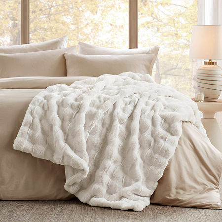 Madison Park Vivienne Faux Fur Throw  50 x 60 - Ivory