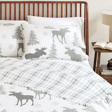 Click here for Linery Moose Trees Reversible Quilt Set  One Size... prices