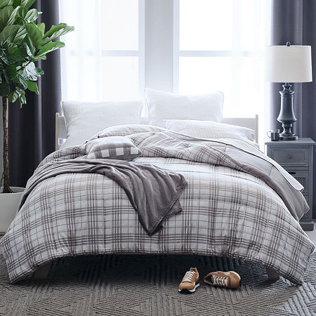 Click here for Home Expressions Plush Ultra Soft Down Alternative... prices