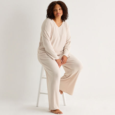 Click here for Ambrielle Womens Rib V Neck Long Sleeve Plus Pajam... prices
