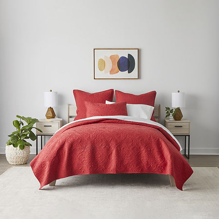 Click here for Home Expressions Harper Quilt  One Size  Red prices