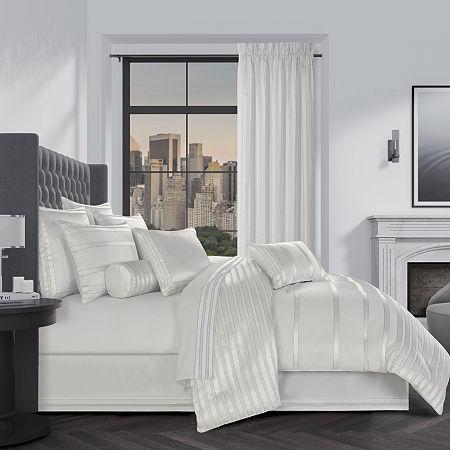 J Queen New York Calvari 4 Piece Comforter Set  Queen - Platinum