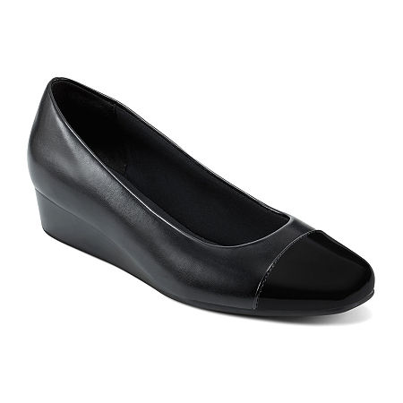 Click here for Easy Spirit Gilian Womens Round Closed Toe Flat He... prices