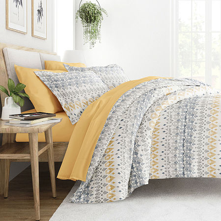 Click here for Casual Comfort Microfiber Down Alternative Complet... prices