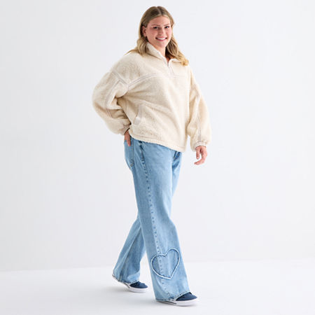Click here for Arizona Juniors Womens Low Rise Straight Leg Jean... prices
