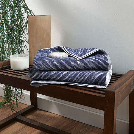 Click here for Uchino Shibori Cotton Bath Towel  30 x 60 - Indigo prices