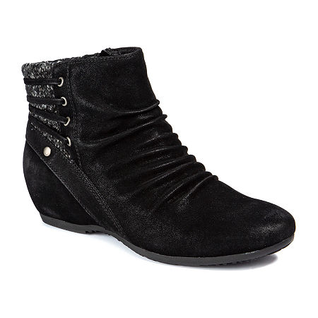 Click here for Baretraps Womens Peanut Wedge Heel Booties  8 1/2... prices