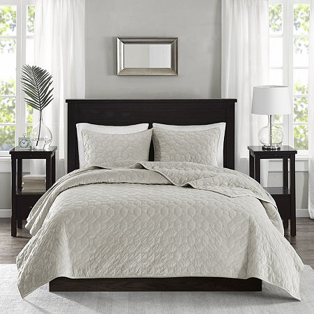 Click here for Madison Park Harper Quilted Velvet 3-Pc. Quilt Set... prices