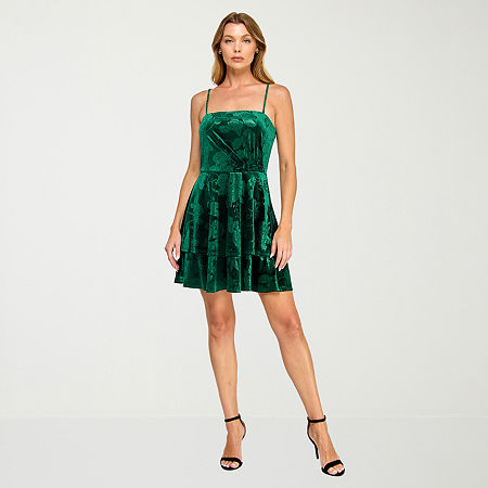 Click here for Trixxi Womens Sleeveless Juniors Fit + Flare Dress... prices