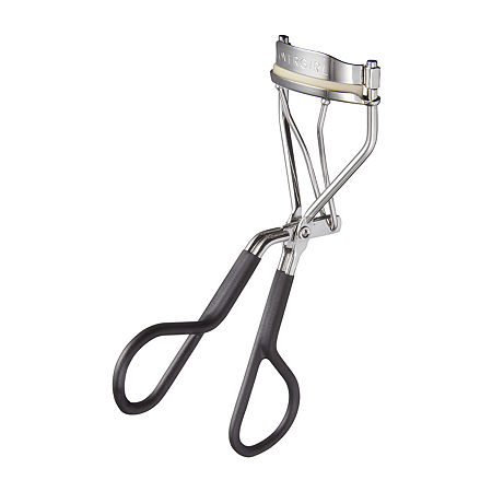 Click here for Covergirl Make Up Master Eyelash Curler  One Size prices