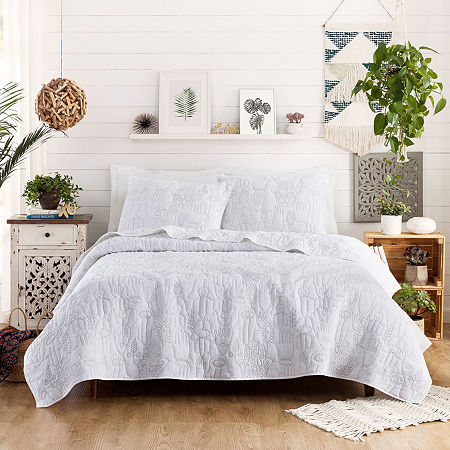 Click here for JUNGALOW by Justina Blakeney Hamsa 3-pc. Quilt Set... prices