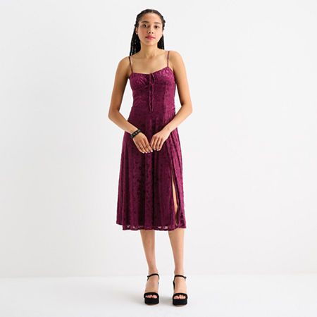 Click here for by&by Womens Sleeveless Midi Juniors Fit + Flare D... prices