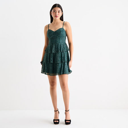 Click here for by&by Womens Sleeveless Juniors Fit + Flare Dress... prices