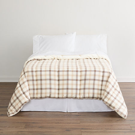 Click here for Home Expressions Plush Ultra Soft Down Alternative... prices