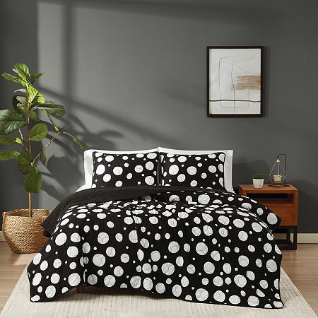 Click here for Truly Soft Sophia Dot Quilt Set  One Size  Black prices