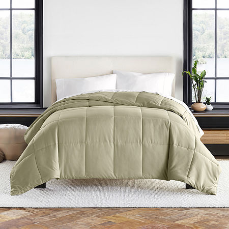 ienjoy Home All Season Lightweight Solid Down Alternative Comforter  Full/Queen - Sage