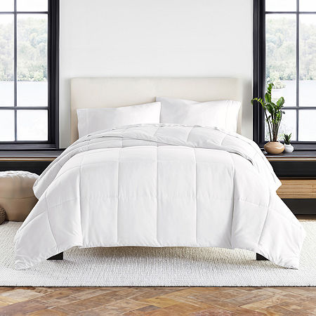 ienjoy Home All Season Lightweight Solid Down Alternative Comforter  Full/Queen - White