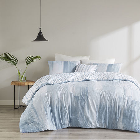 Click here for Natori Brush Stroke Oversized Reversible Seersucke... prices