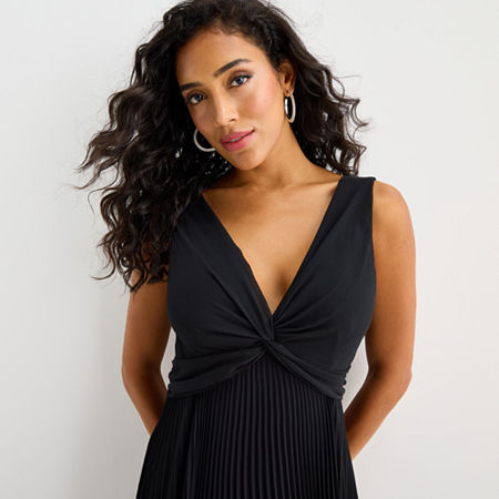 Click here for Melonie T Womens Sleeveless Evening Gown  16  Blac... prices