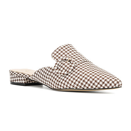 Click here for New York & Company Parker Womens Pointed Closed To... prices