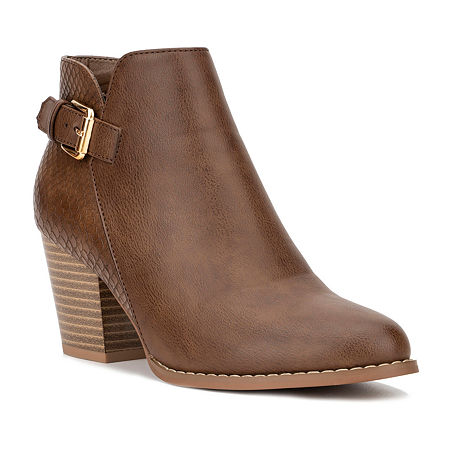 Click here for Womens New York & Company Jamie Ankle Boots prices