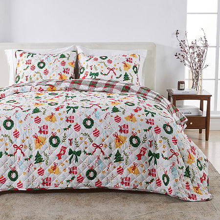 Click here for Linery Cheerful Holiday Quilt Set  One Size  White prices