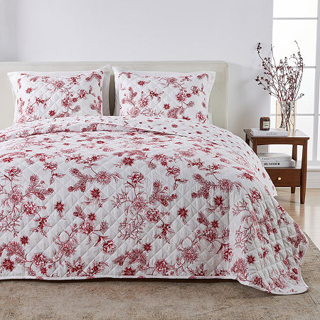 Click here for Linery Cheerful Holiday Quilt Set  One Size  Red prices