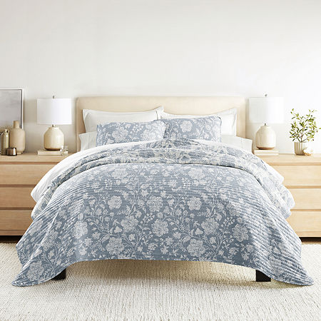 Click here for Casual Comfort Reversible Quilt Set  One Size  Blu... prices