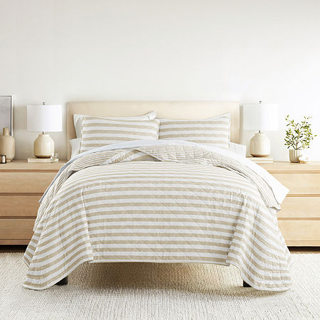 Ienjoy Home Classic Stripe Reversible Quilt Sets
