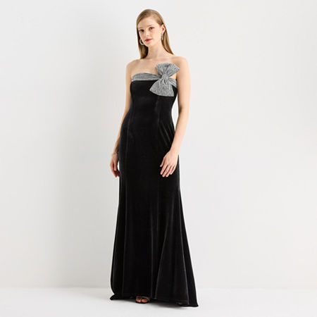 Click here for Sam And Jess Velvet Womens Sleeveless Evening Gown... prices