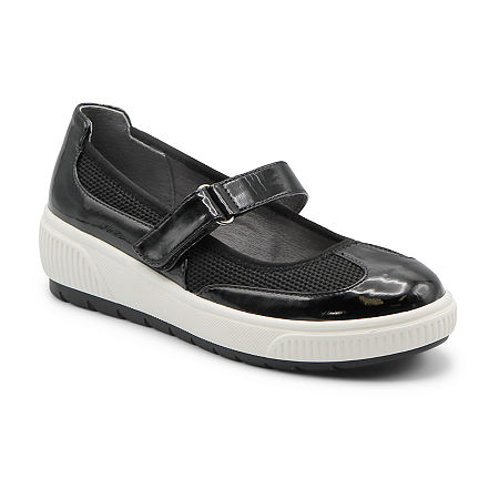 Click here for Adrienne Vittadini Riggs Womens Round Closed Toe M... prices