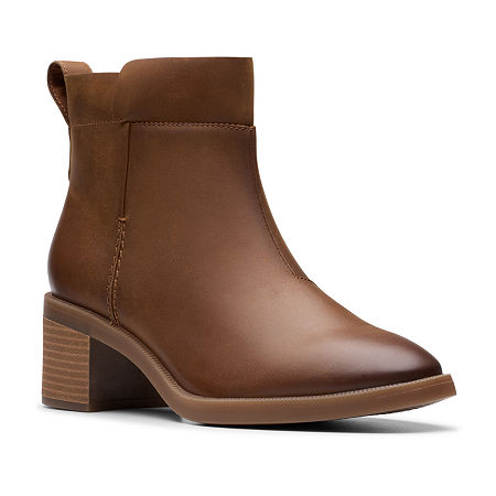 Click here for Clarks Womens Lileigh Charm Stacked Heel Booties... prices