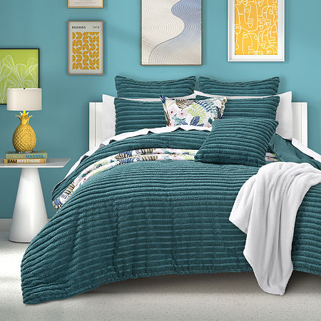 Click here for J by J Queen Bold Darby 3-Pc. Comforter Set  King/... prices