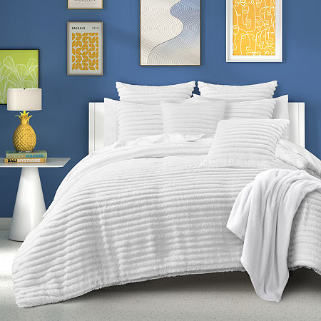 Click here for J by J Queen Bold Darby 3-Pc. Comforter Set  King/... prices
