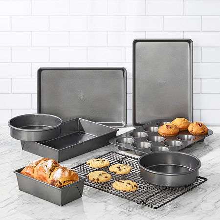 Click here for Chicago Metallic 8-pc. Bakeware Set  One Size  Sil... prices