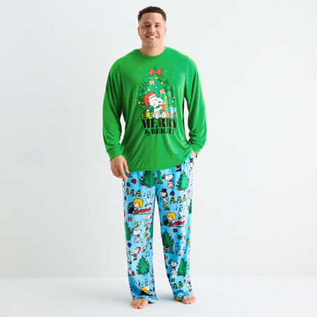 Click here for Mens Peanuts Snoopy Microfleece Crew Neck Long Sle... prices